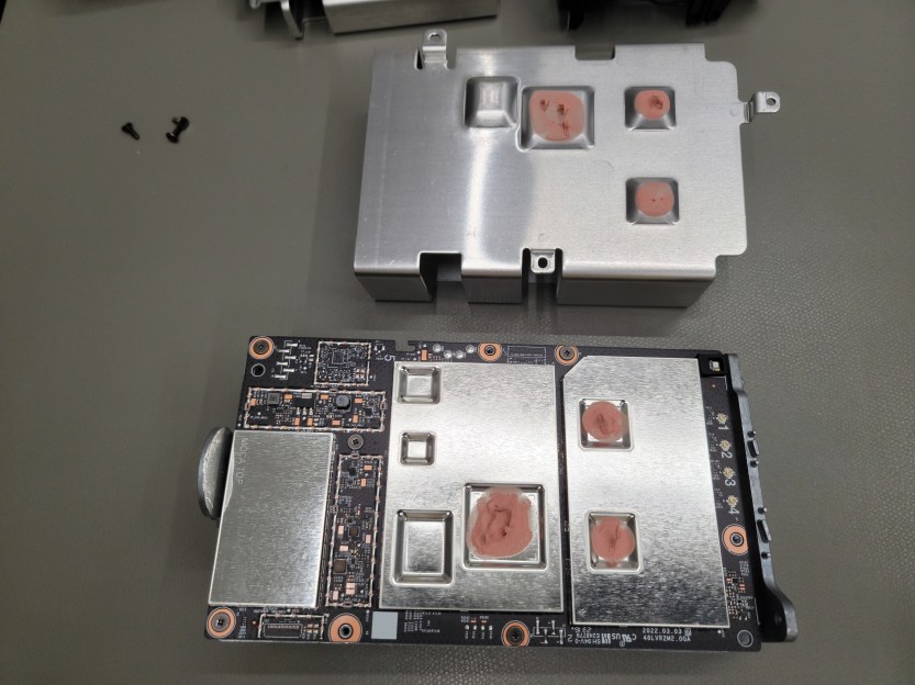 Product teardown: Verizon (Wistron NeWeb Corporation) CR1000A WiFi 6E ...