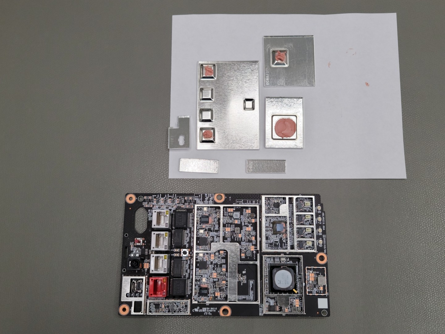 Product teardown: Verizon (Wistron NeWeb Corporation) CR1000A WiFi 6E ...
